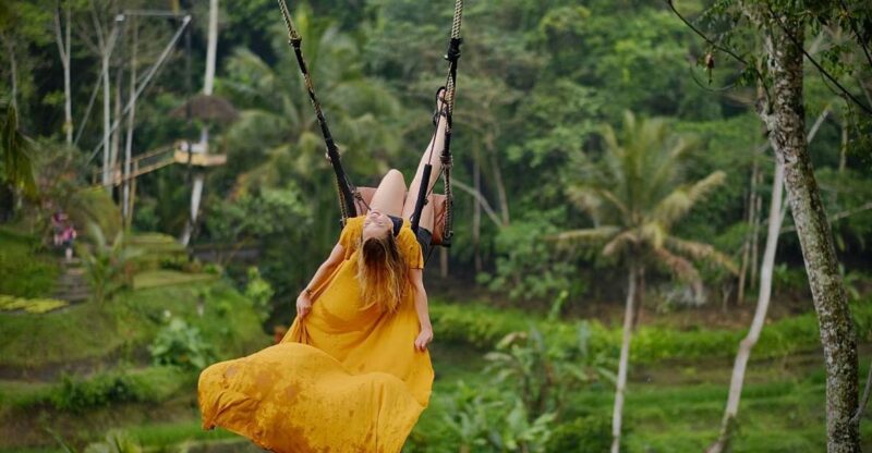 Ubud: Tegalalang Rice Terrace Photos Tour with Swing Ticket - Authentic Experiences & Authenticity