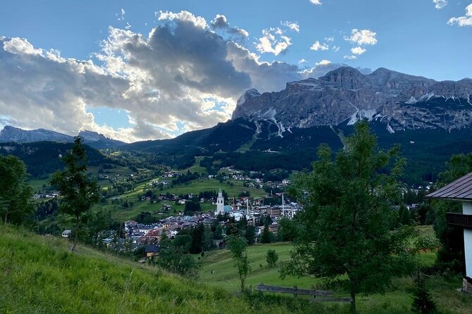 UNESCO Dolomites great expedition from Venice by Yellowboot - Spectacular Views and Iconic Landmarks