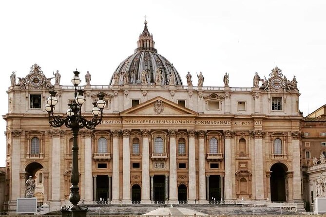 Vatican Museum's & Sistine Chapel No Line Private Tour - Exploring the Itinerary in Detail
