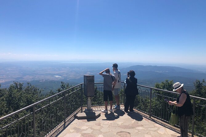 Walk on the volcano slopes - Key Points