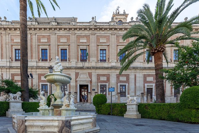 Walking tour through the monumental and historical area of Seville - Frequently Asked Questions