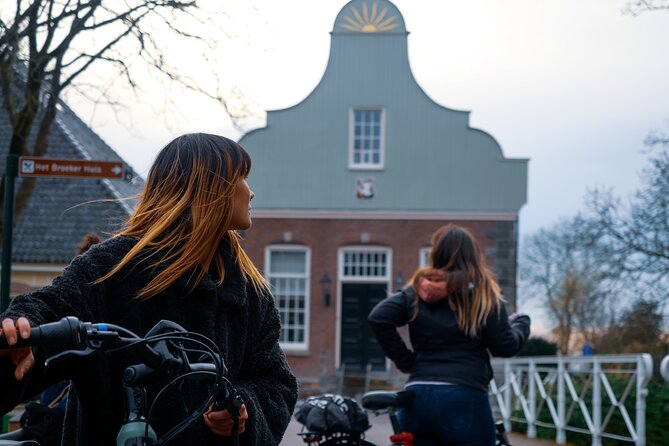 Wonderful Windmills of Zaanse Schans E Bike tour from Amsterdam - Who Will Love This Tour?