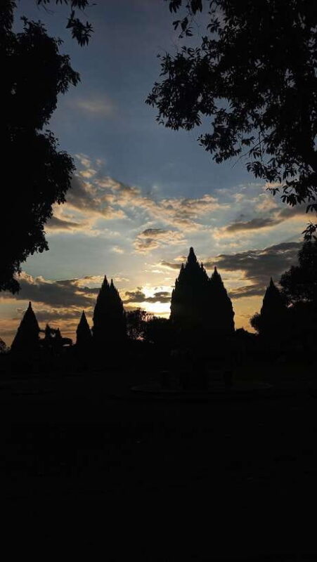 YOGYAKARTA : Prambanan Temple and Pindul Cave Adventure - The Itinerary: A Day of Culture and Adventure