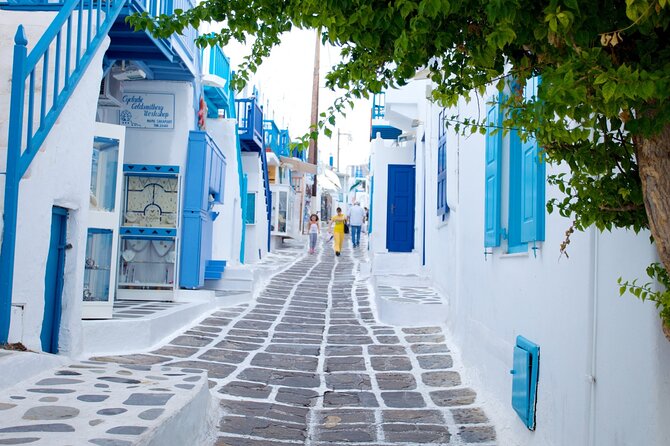 13 Day Private Tour in Ancient Greece with Mykonos & Santorini - Delphi and Meteora: From the Oracle to Monasteries