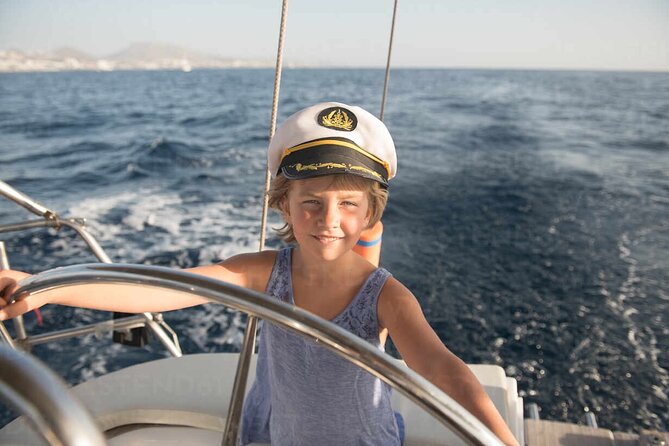 2-Hours Barcelona Sunset Sailing Tour - Small Group Dynamics and Personal Service