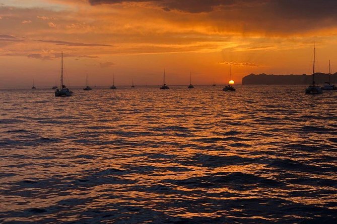 A full 8 hour Santrorini Tour (private) - Who Will Love This Tour?