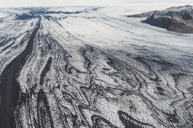 Airplane tour over black sands and riverbeds from Skaftafell - Practical Tips for Booking and Participation
