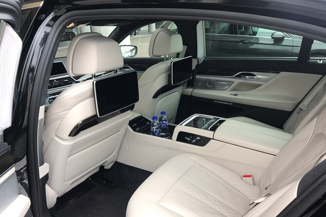 Airport Limousine Transfer: Arlanda Airport to Stockholm City 1-7 Passengers - FAQ