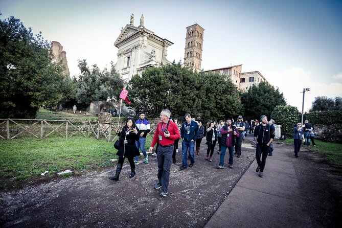 Ancient Rome Guided Walking Tour: Colosseum, Forum and Palatine - The Experience in Practice