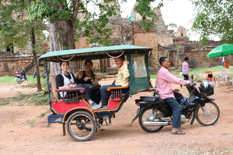 Angkor Wat: Tuk Tuk and Walking Tour - Price and Value