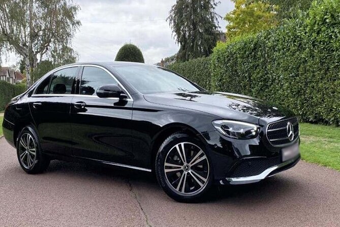Arrival Private Transfer from Bilbao airport BIO to Bilbao City by Business Car - The Booking Process & Practical Tips