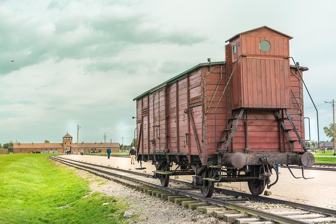 Auschwitz Birkenau and Wieliczka Salt Mine Guided Full Day Tour - Final Thoughts