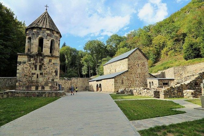 Bakuriani Ski Resort Private Day Tour from Tbilisi Snow Adventure - Who Should Consider This Tour?