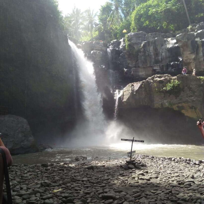 Bali: Tibumana, Tukad Cepung, Kanto Lampo, & Tegenungan Tour - Authentic Experiences and Practical Tips