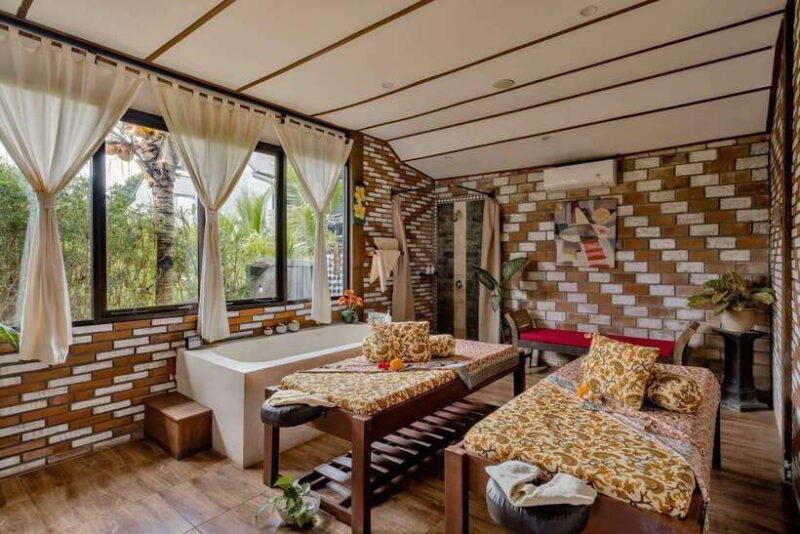 Bali: Ubud Spa Balinese Massage Scrub Flowerbath 2 hour - What Makes This Spa Special?