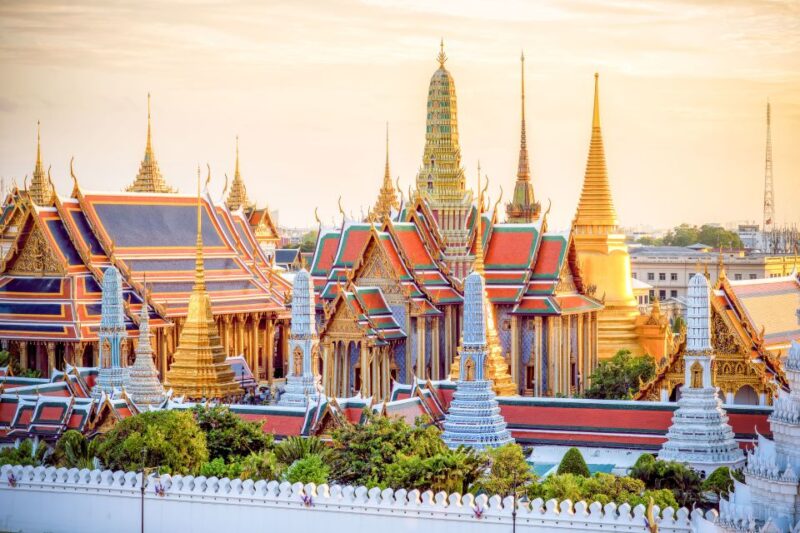 Bangkok: City Highlights Temple and Market Walking Tour - Authentic Experiences and Review Highlights