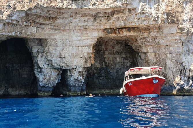 Blue Cave & Vis Island speedboat tour from Hvar - Who Will Love This Tour?