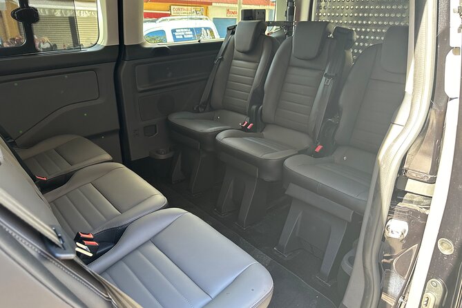 Book Private transfer from Barcelona airport to City - Practical Tips for Travel