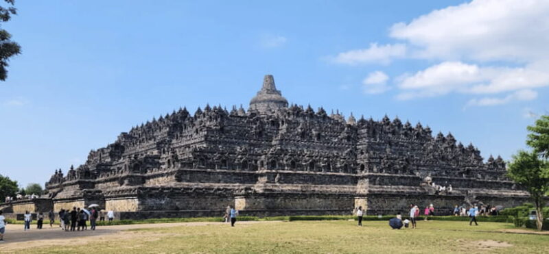 Borobudur sunrise in Stumbu Hill, Chicken Church, Borobudur - Authentic Experiences and Local Flavor