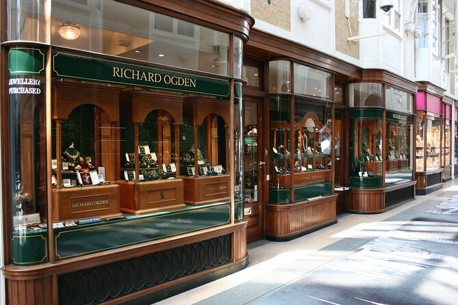 Bridgerton Tour in London - Practical Details