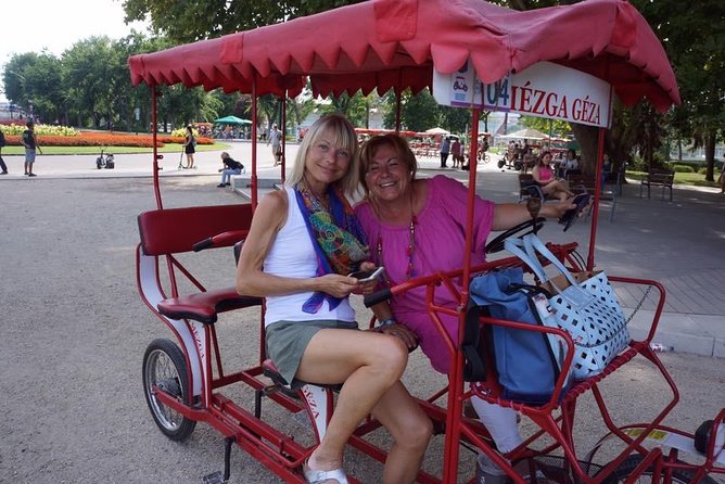 Budapest PRIVATE city tour and FOOD TOUR in Central Market Hall - FAQs