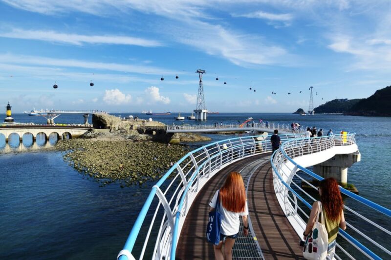 Busan Tour:Taejongdae + Huinnyeoul + Gamcheon +SongdoSkywalk - Gamcheon Culture Village: Art and Color