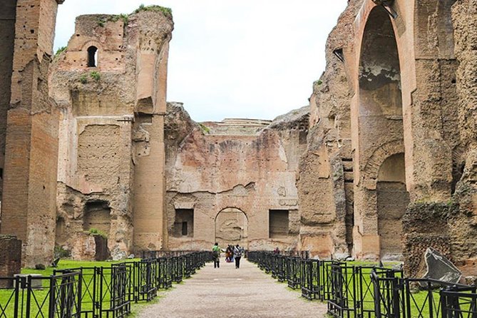 Catacombs and Rome Highlights Private Tour - Who Should Consider This Tour