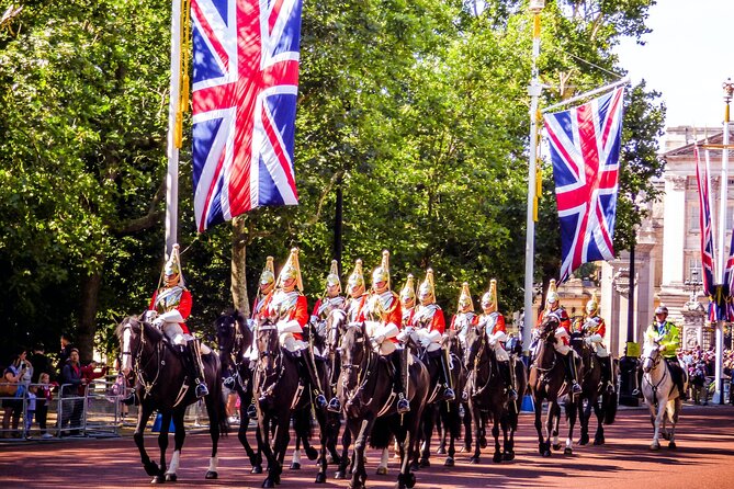 Changing of the Guard Walking Tour - The Sum Up
