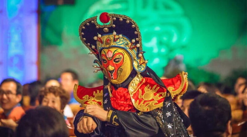 Chengdu: Sichuan Opera Show & Covered Bowl Tea & Massage - How the Tour Is Structured