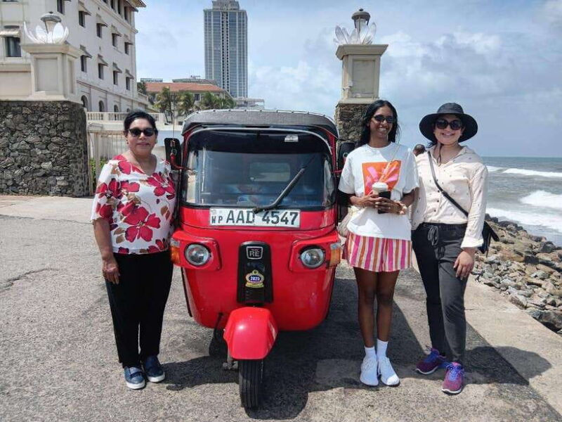 Colombo Guided City Tour by Tuk Tuk - All-Inclusive - What the Reviews Tell Us