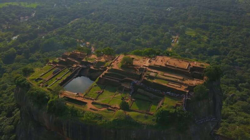 Colombo: Sigiriya Rock, Cave Temple & Village Private Tour - Authentic Sri Lankan Village & Lunch Experience