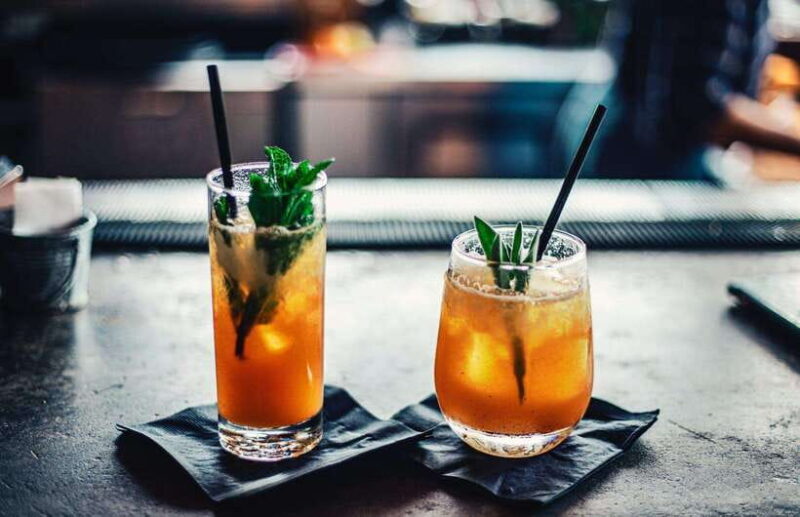 Colombo: Sunset & Cocktails on Rooftop Bar - Who Should Consider This Tour?