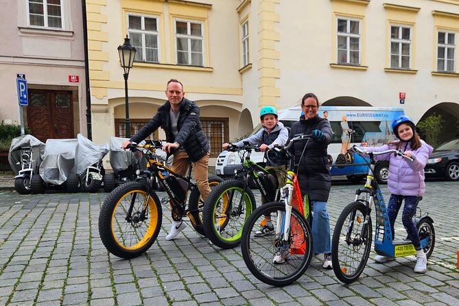 Cruise Fat e-Bike Rental and Tours in Prague - Comfort and Convenience