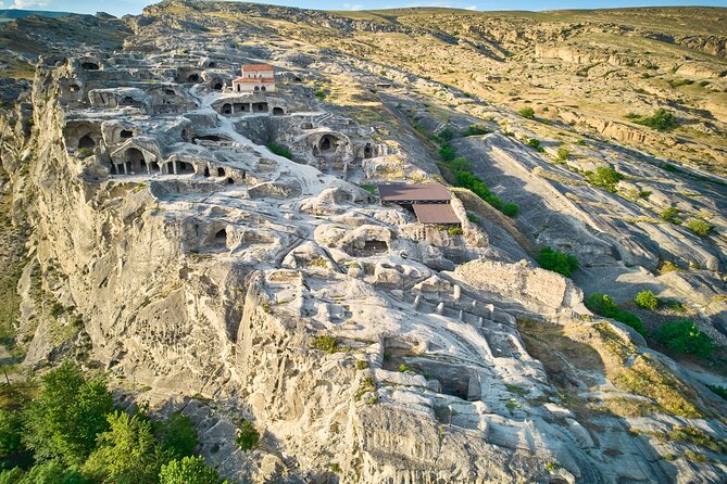 Day Trip to Mtskheta Gori and Uplistsikhe - Gori and the Stalin Museum: A Bold Step into Soviet History