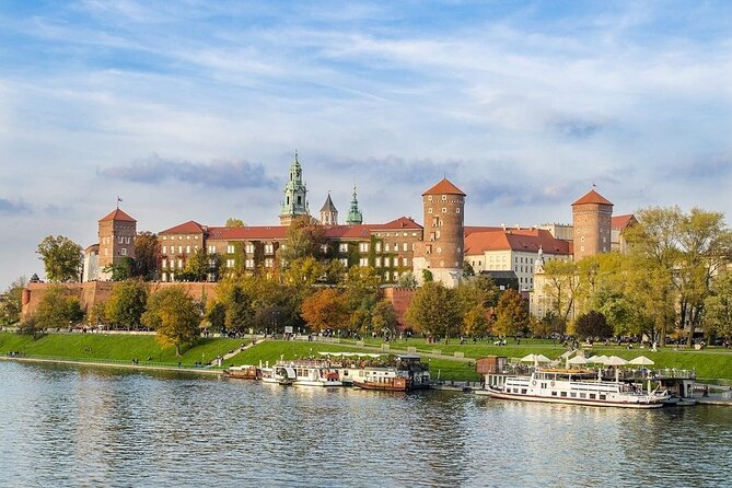 Early Good Morning Krakow Walking Tour with Traditional Breakfast - FAQs