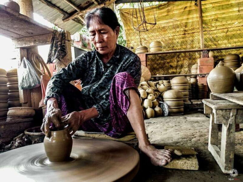 Entry Ticket: Boat trip to Pottery and Carpentry Village - Kim Bong Carpentry Village: A Tradition of Wooden Craftsmanship