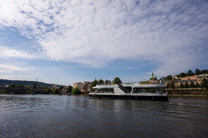 Evening Eco Cruise With a Glass of Prosecco in Bohemia - The Sum Up