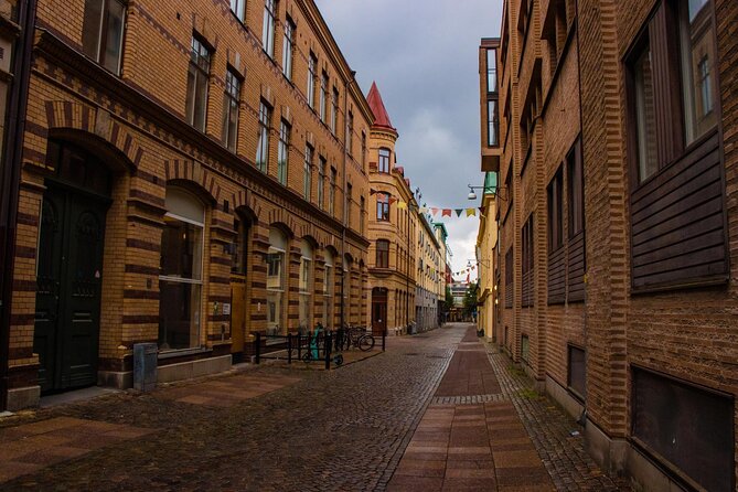Explore Gothenburg in 60 minutes with a Local - Authentic Experiences and Real Traveler Feedback
