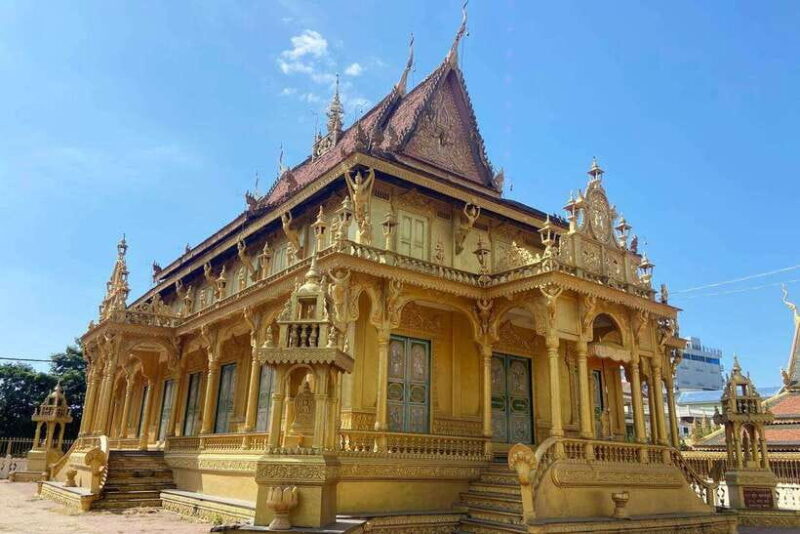From Phnom Penh: Half-Day Silk Island Tour with Guide - Transportation and Group Size
