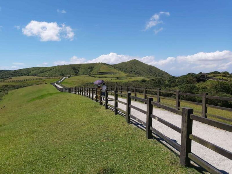 From Taipei: Beitou and Yangmingshan National Park Day Tour - Who Would Love This Tour?