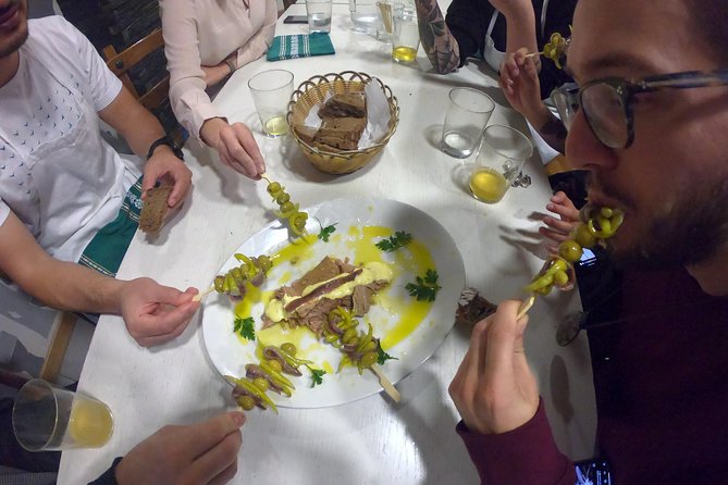 From the market, to the secret kitchen - FAQ