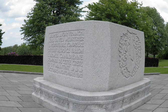 Full Day Canadian WW1 Vimy and Somme Battlefield Tour from Ypres - Authenticity and Educational Value