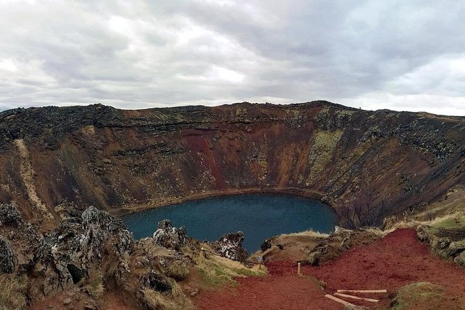 Golden Circle Express. Private Tour from Reykjavik - Gullfoss Waterfall: Iceland’s Iconic Cascade
