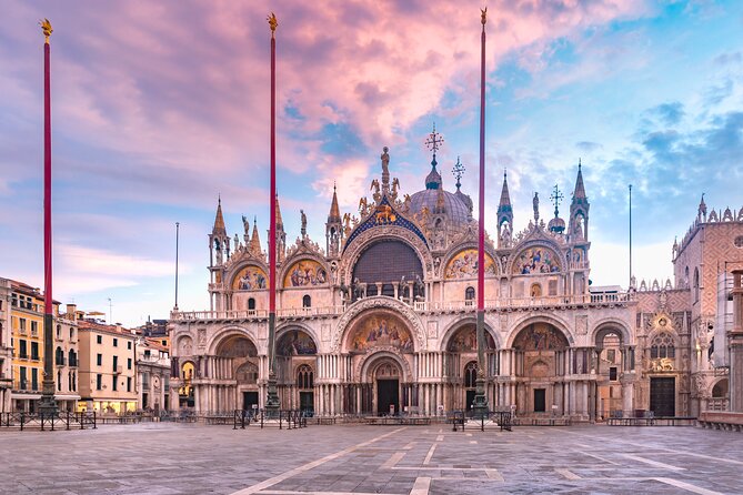 Grand Venice: Luxury Shore Excursion with Gondola from Ravenna - The Heart of Venice: The Gondola Ride
