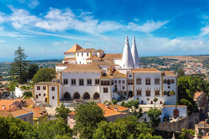 Half day to Sintra with a Palace of your choice in Private Tour - Practical Tips for Your Tour