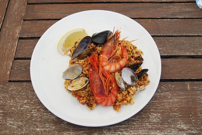 Hands-on Fideua or Paella Class in Barcelona in a Local's Home - The Value of a Personalized Experience