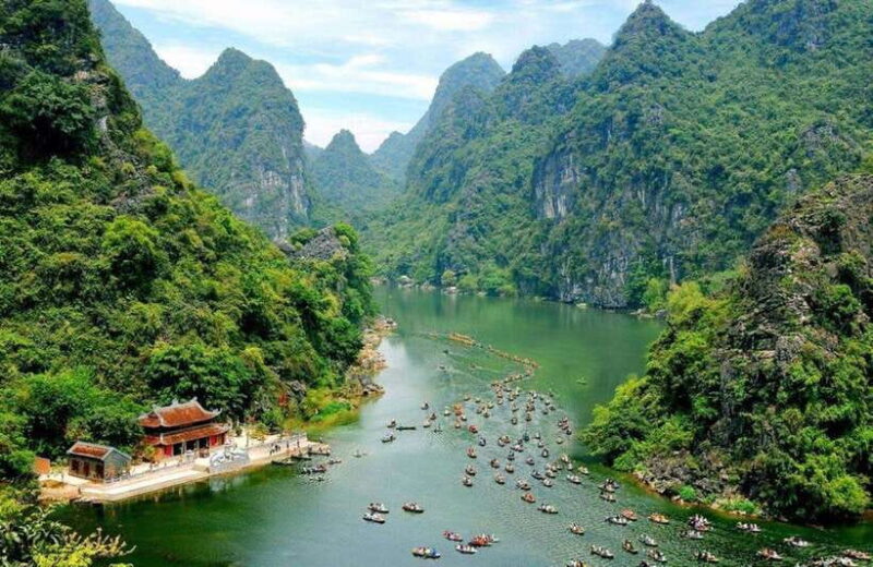 Hanoi / Ninh Binh: Trang An eco-tourism - Hoa Lu & Mua Cave - What’s Included and What’s Not