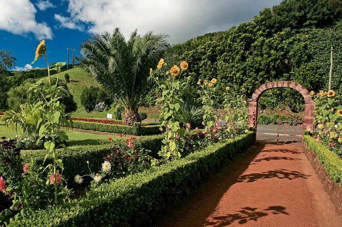 Hiking Faial da Terra + Van Tour Nordeste - FAQ