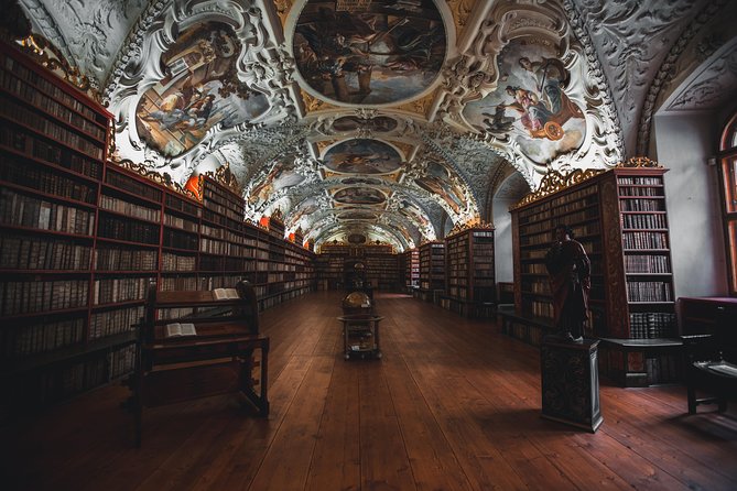 Historic Prague: Exclusive Private Tour with a Local Expert - WWII Resistance and Operation Anthropoid