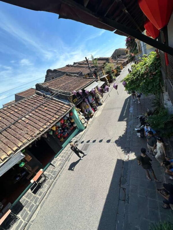 Hoi An: Guided Walking Tour with Local Food - Authentic Experiences and Practical Tips